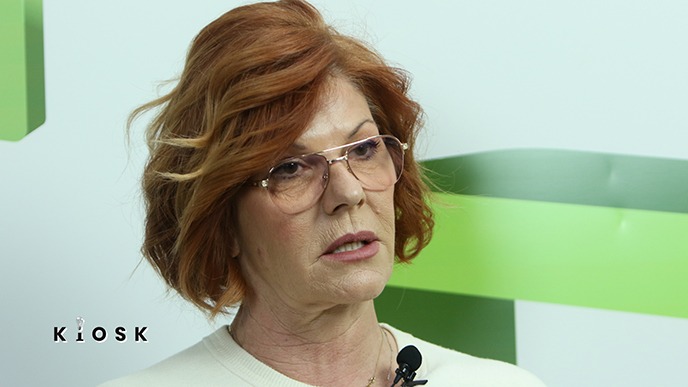 FoNet portal :: Kiosk :: Zaglavljeni u prošlosti